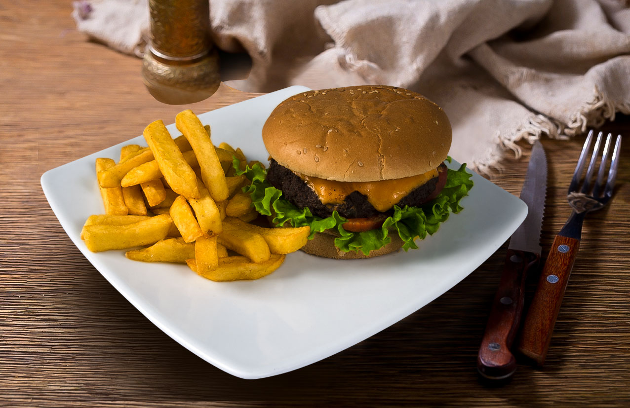 Signature Wimbledon Double Cheeseburger – Hotel Wimbledon